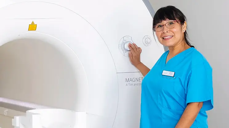 About Us | Best-in-Class Diagnostic Imaging | medneo UK